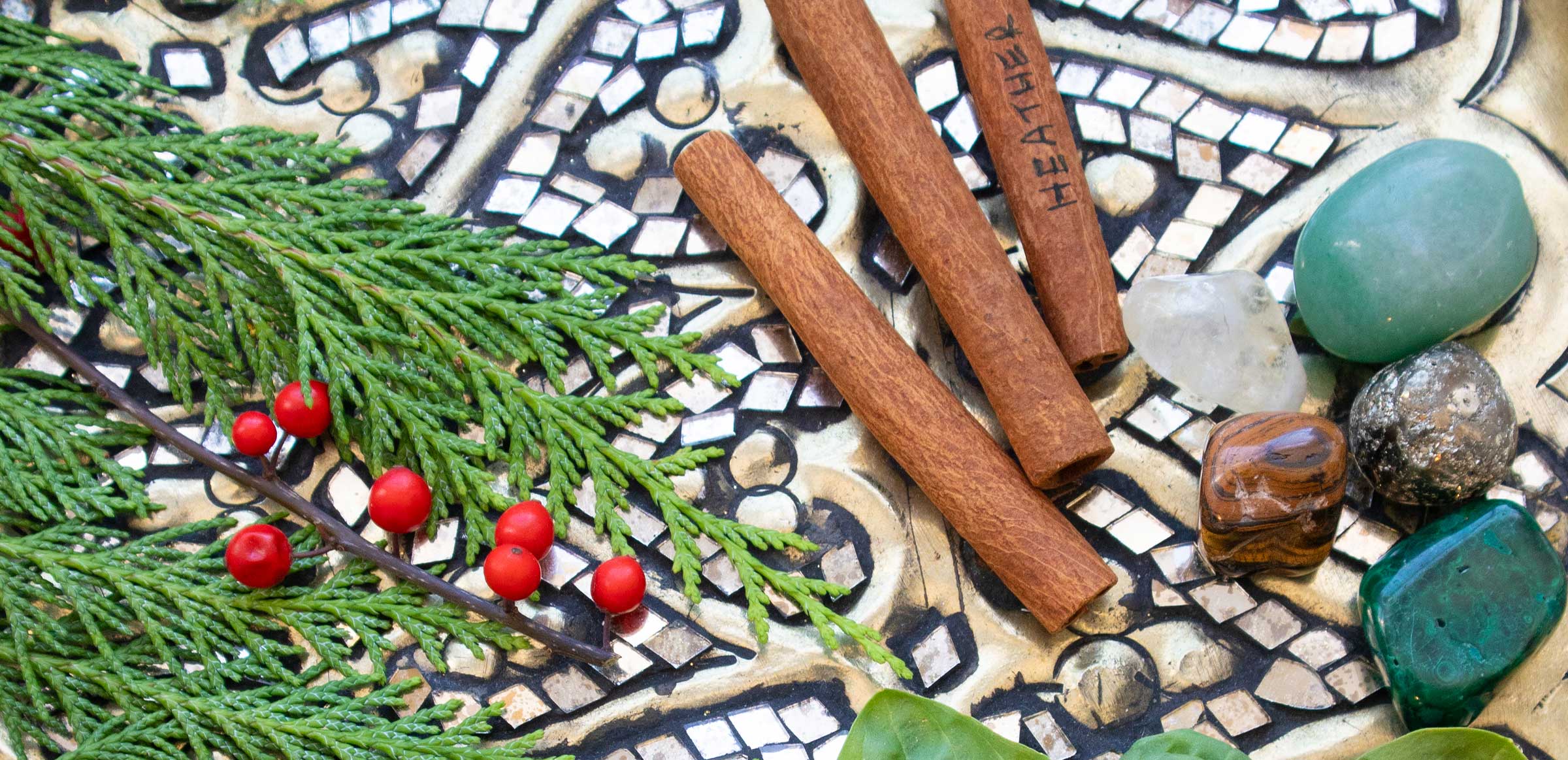 Crystal Secrets to Keep a Happy Home this Holiday Season – Energy Muse