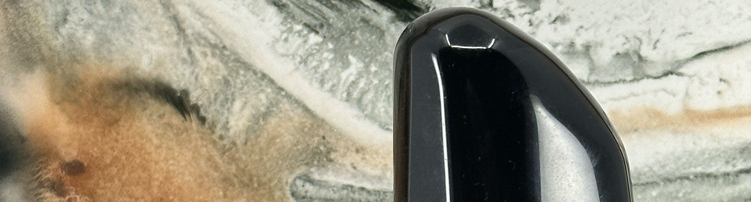 Obsidian Crystal Benefits & Uses - Energy Muse